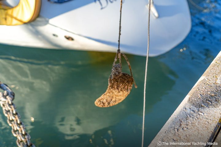 7 months in the water: Crystal Prop, the antifouling paint for ...