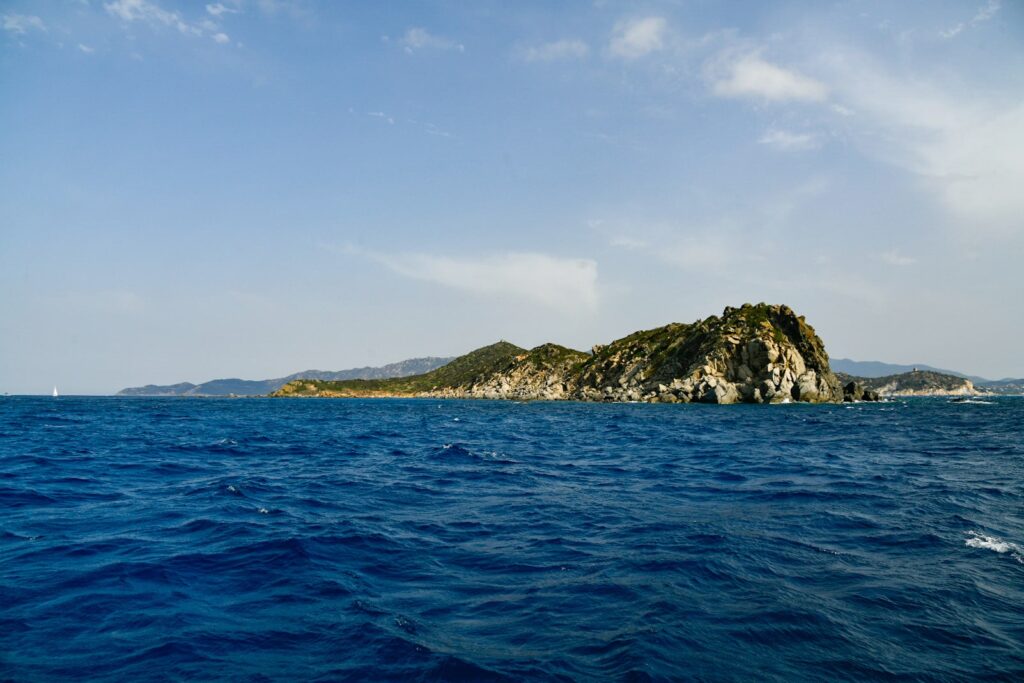1,000 miles in the Tyrrhenian Sea: logbook| Yachting News