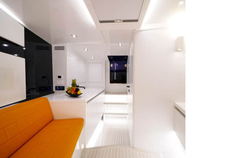 VanDutch 40: the new icon of exclusive luxury| Yachting News