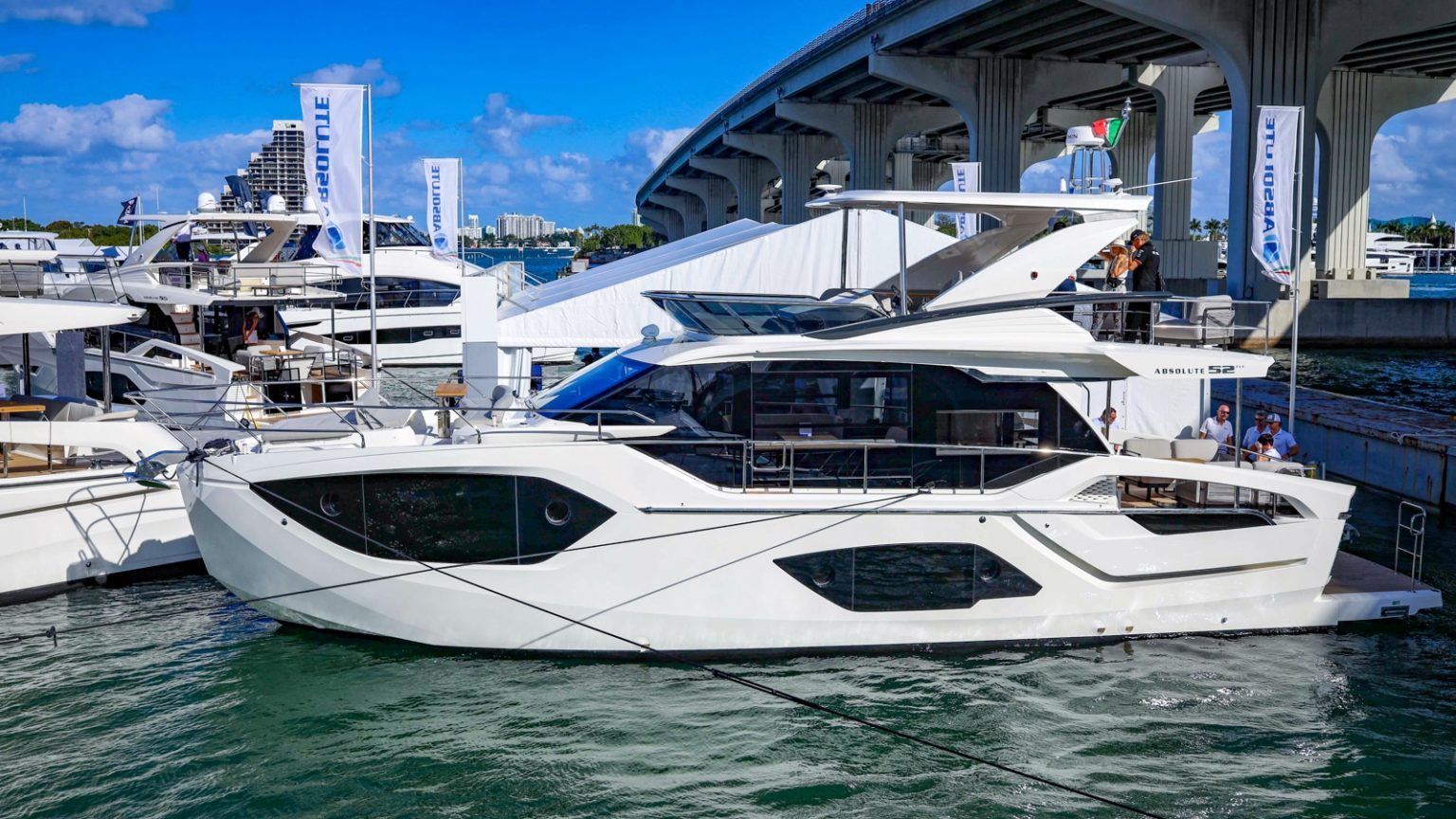 Absolute 52 FLY at Miami Boat Show | Yachting News