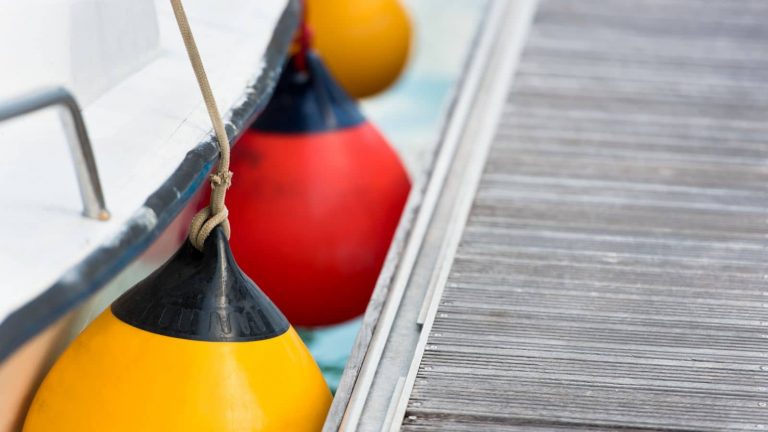 Boat Fenders: how to choose and use them properly | Yachting News