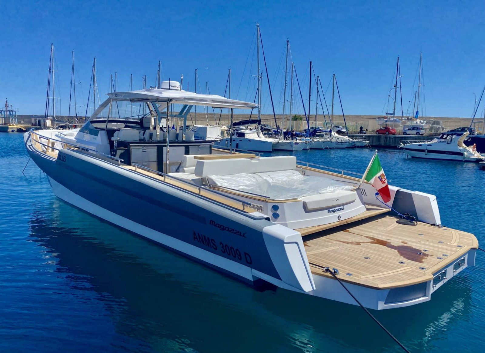 Magazzù M16, the first exclusive photos underway | Yachting News